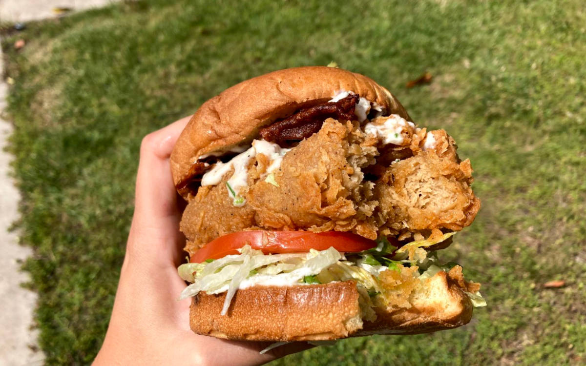 Atlas Monroe Vegan Fried Chicken Review – the vEGGan